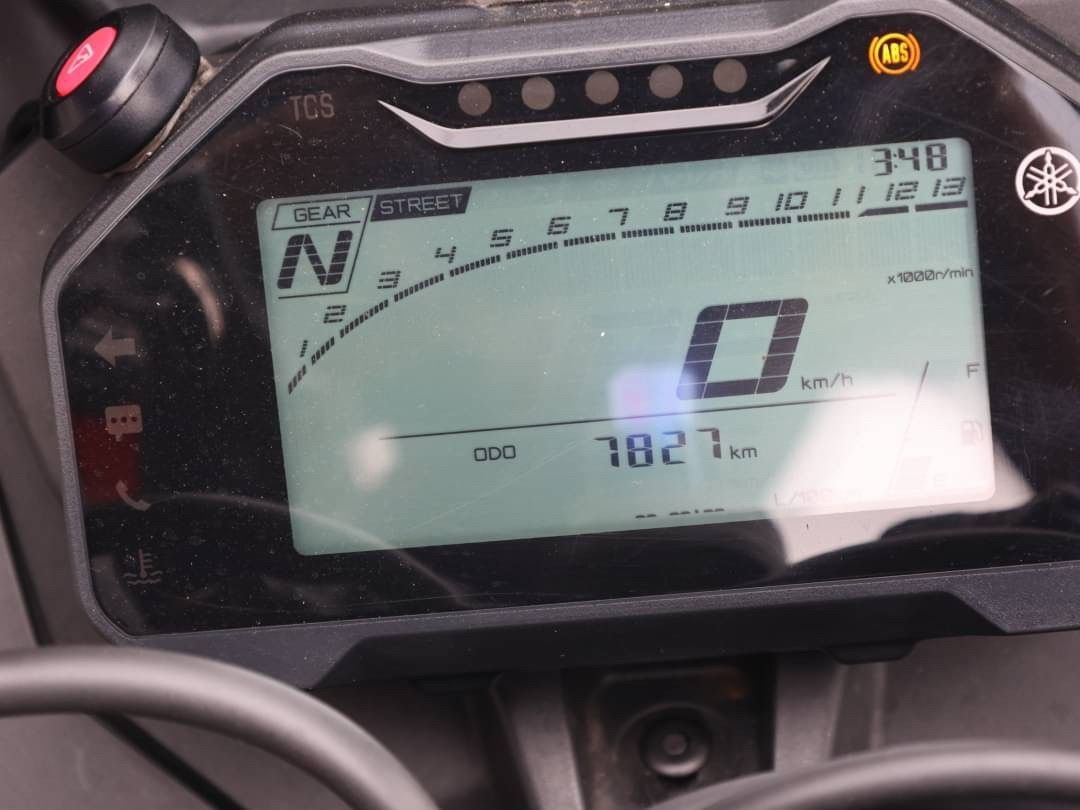 YAMAHA R15V4, 機車, 二手機車在旋轉拍賣