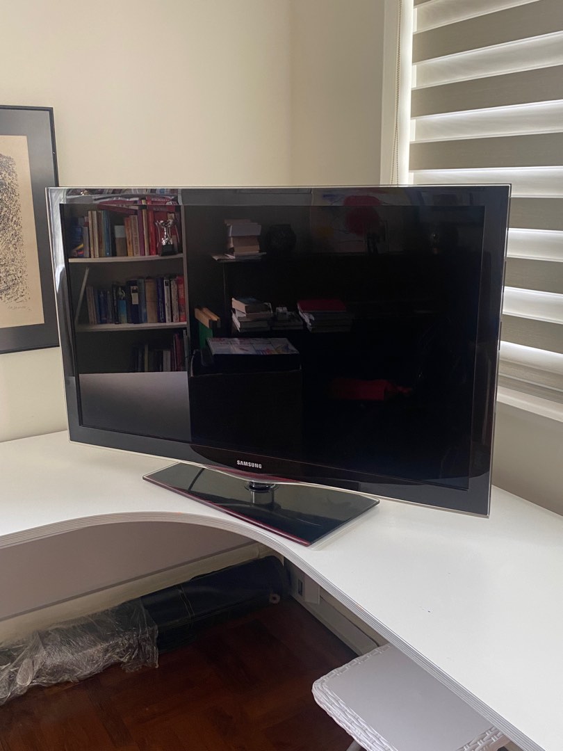 40 inch screen tv, 家庭電器, 電視 & 其他娛樂, 電視 - Carousell