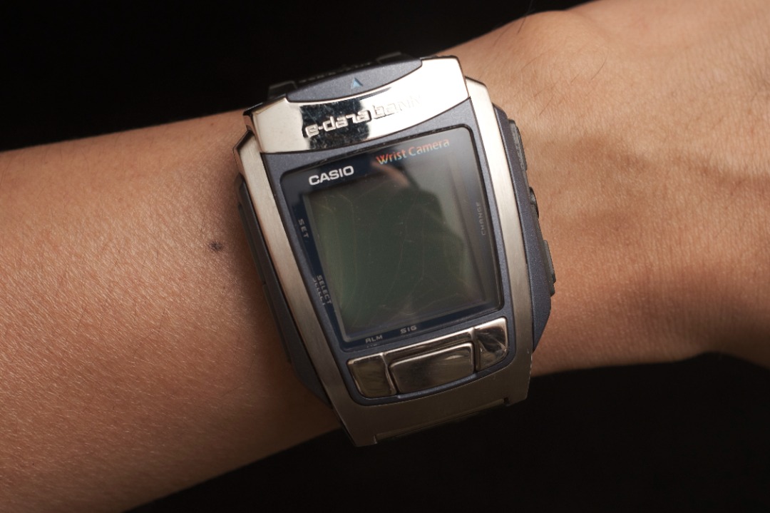 絕版 卡西歐 CASIO wvq-10 照相手錶 男錶 (需整理), 他的時尚, 手錶及配件, 手錶在旋轉拍賣