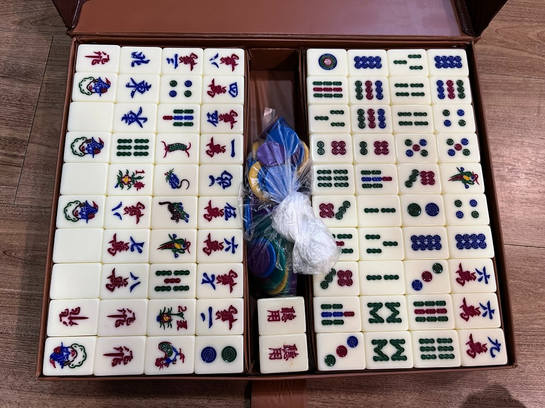 A1 Size White Mahjong Tiles Set, Hobbies & Toys, Toys & Games on Carousell