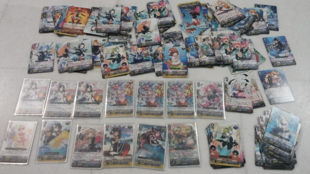 about 200 vanguard deck game cards cardfight, Hobbies & Toys, Toys ...
