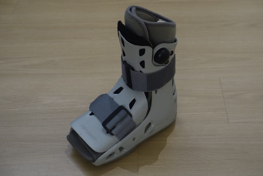 Aircast Soft Strike Cast Boot Walker Archilles Tendon Boot Walking Boot ...