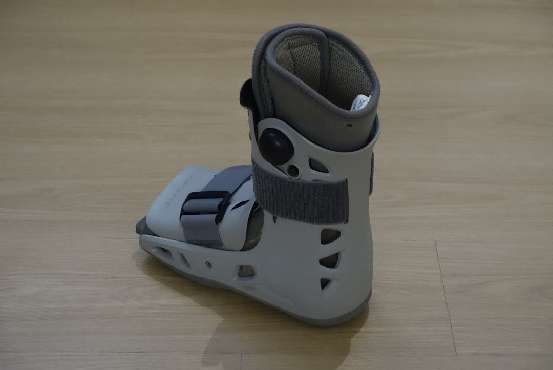 Aircast Soft Strike Cast Boot Walker Archilles Tendon Boot Walking Boot ...