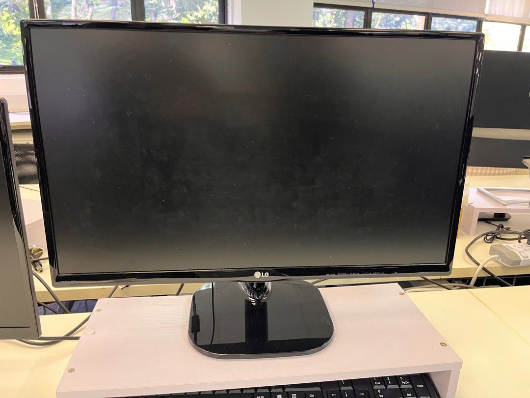 Assorted 24 inch Monitors Moving Sale!, Computers & Tech, Parts ...