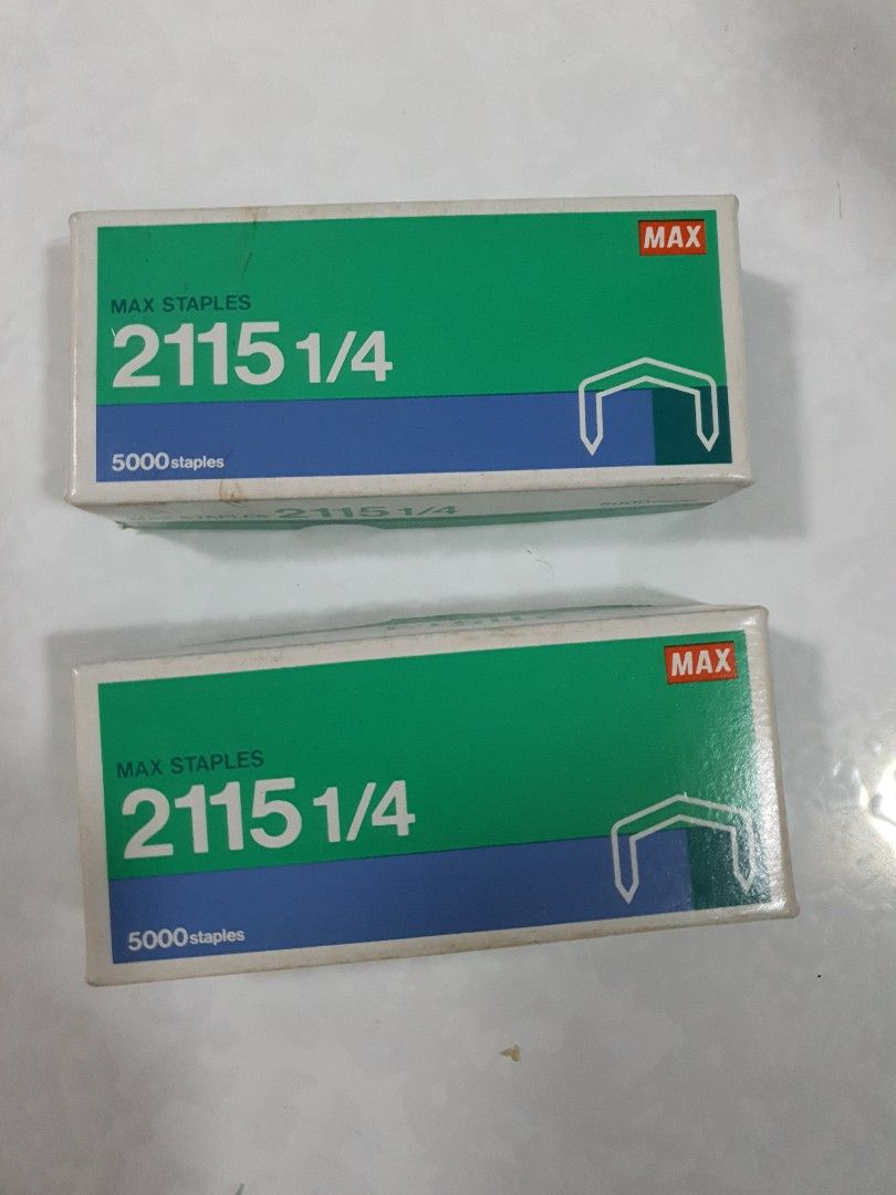 Brand new MAX 2115 1/4" staple ( 5000 staples each box ) total 2 boxes ...