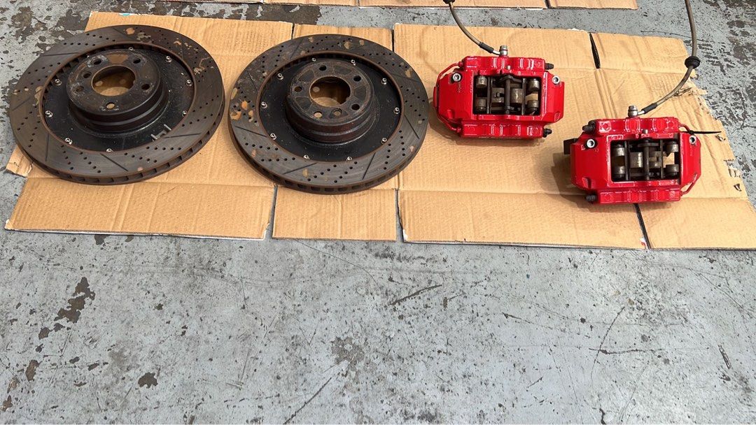 Brembo brakes and disk with carbon wings, Car Accessories, Car ...