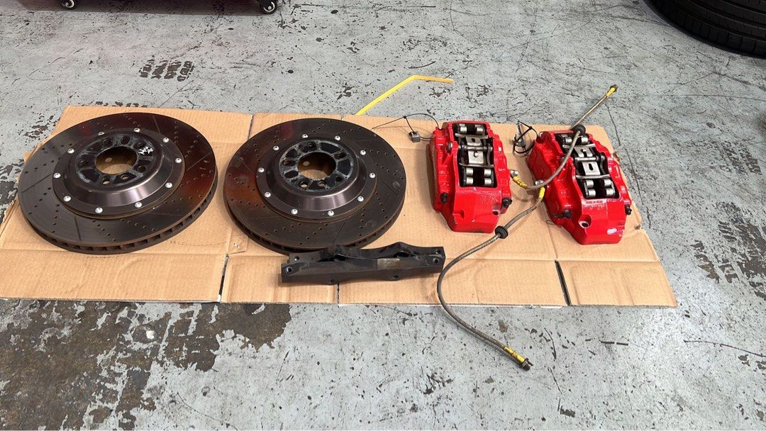Brembo brakes and disk with carbon wings, Car Accessories, Car ...