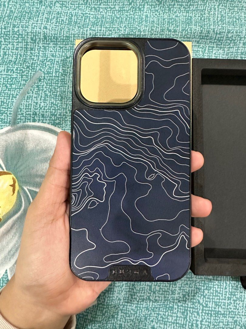 Burga Elite Magsafe Iphone 14 Pro Max ( Line Art ), Mobile Phones & Gadgets, Mobile & Gadget ...