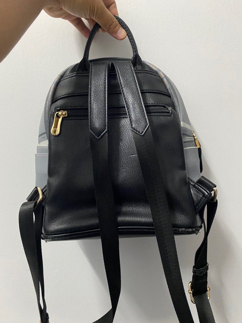 Carlo rino Backpack, Women's Fashion, Bags & Wallets, Backpacks on ...