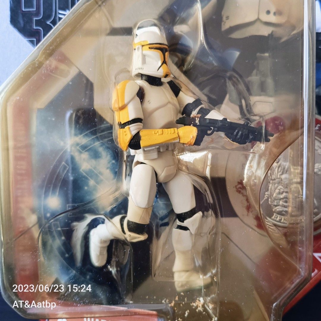 Star Wars AotC TAC Saga Legends CLONE TROOPER OFFICER 3.75" action ...
