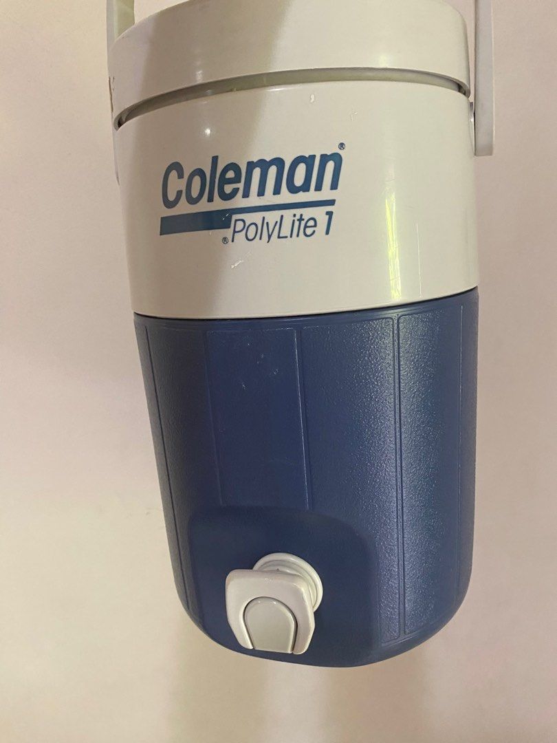 Coleman water dispenser, Food & Drinks, Other Food & Drinks on Carousell