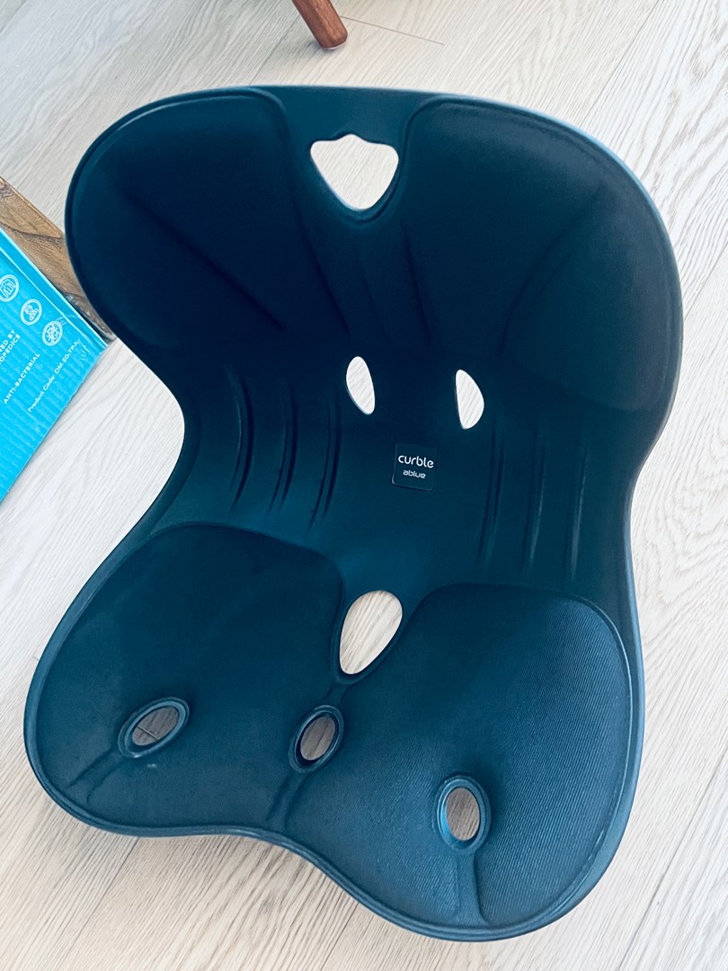 Curble ablue back support, Health & Nutrition, Braces, Support ...