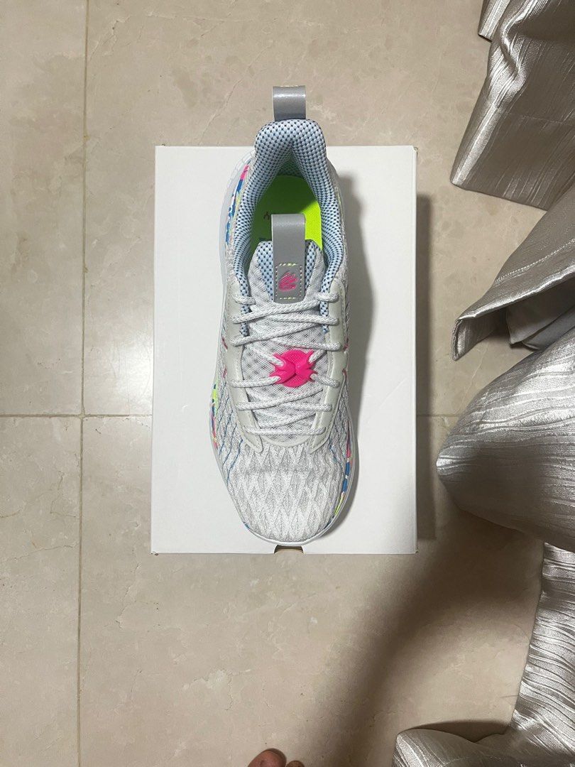 Curry 10 Splash Party, Men's Fashion, Footwear, Sneakers on Carousell