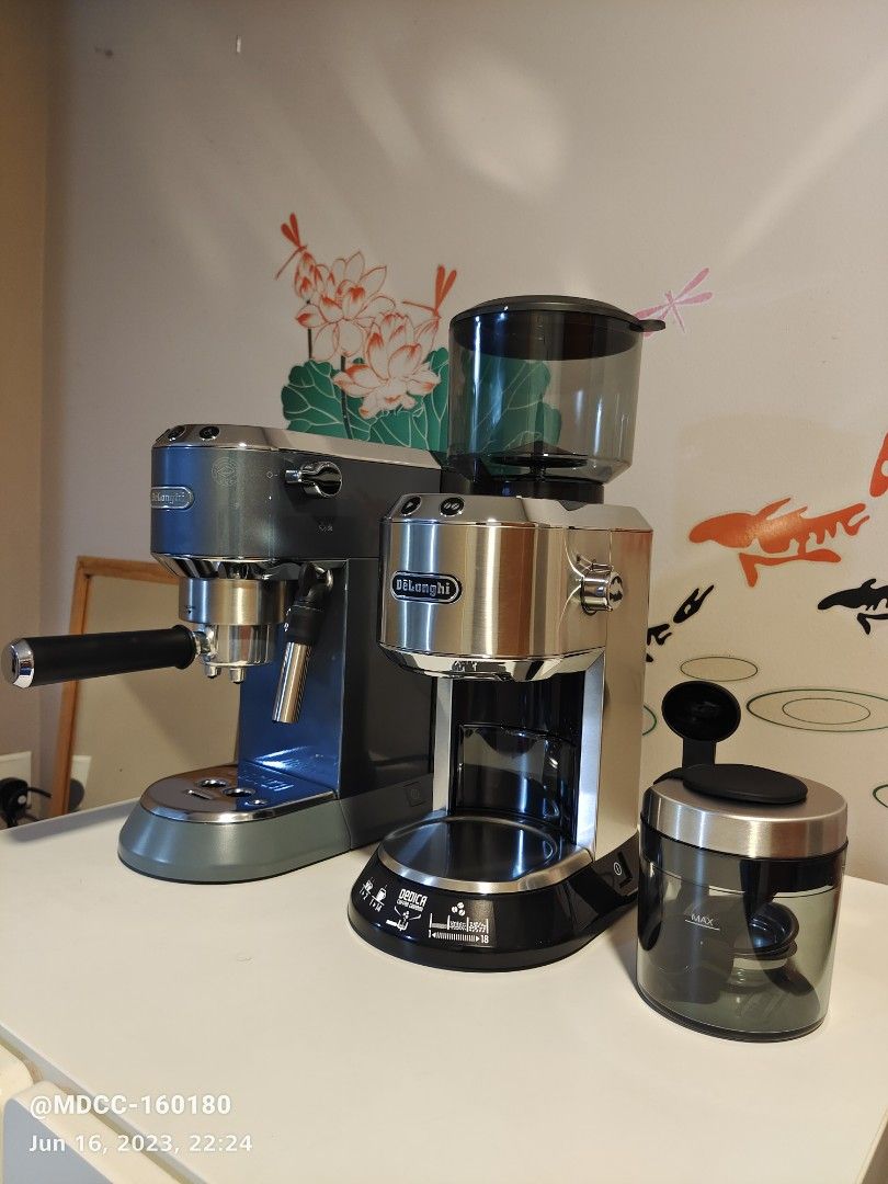 Delonghi Dedica espresso maker & coffee cunical burr grinder, TV & Home ...