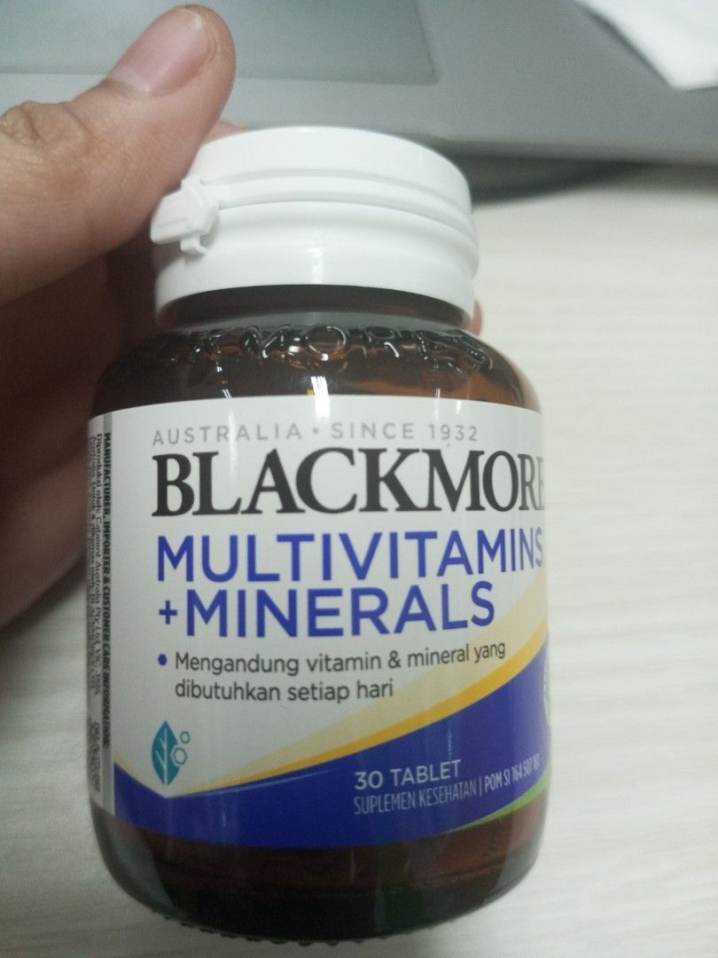 ‼️diskon 35%‼️Vitamin Blackmores multivitamin 30s, Kesehatan & Kecantikan, Parfum, Kuku ...