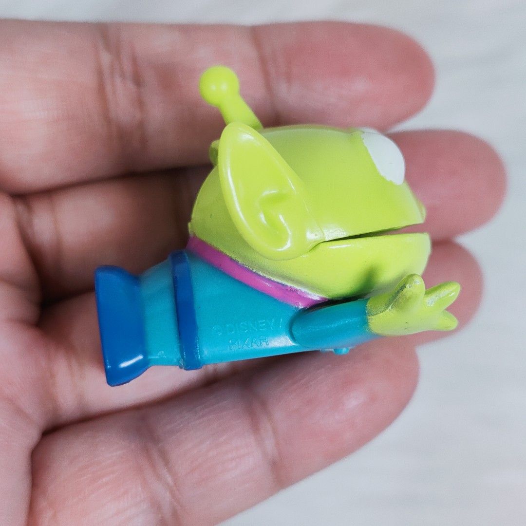 Disney Pixar's Toy Story Alien Lying Down Collectible Figure, Hobbies ...