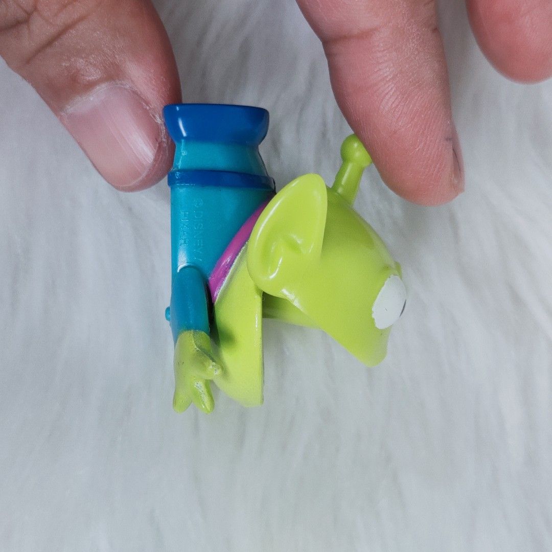 Disney Pixar's Toy Story Alien Lying Down Collectible Figure, Hobbies ...