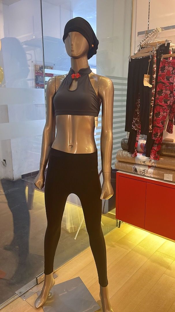 Doll Mannequin Display Rack Barbie Doll Standing Display Rack ...