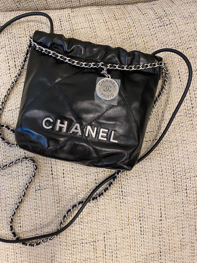 ‼️BELOW RETAIL‼️ BRAND NEW & AUTHENTIC Chanel 22 C22 Mini 23A ...