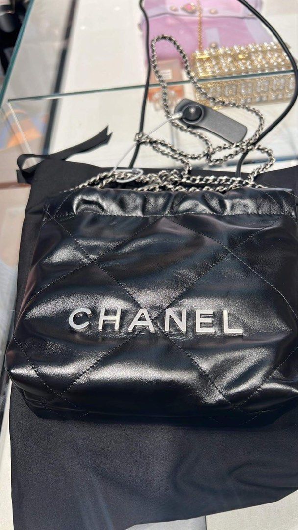 ‼️BELOW RETAIL‼️ BRAND NEW & AUTHENTIC Chanel 22 C22 Mini 23A ...
