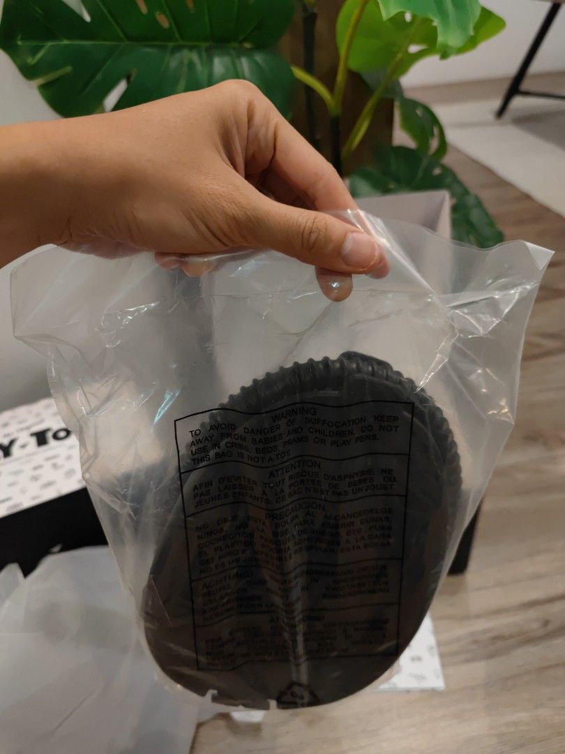 Fly Tot Inflatable Airplane Cushion (Includes Pump), Babies & Kids ...