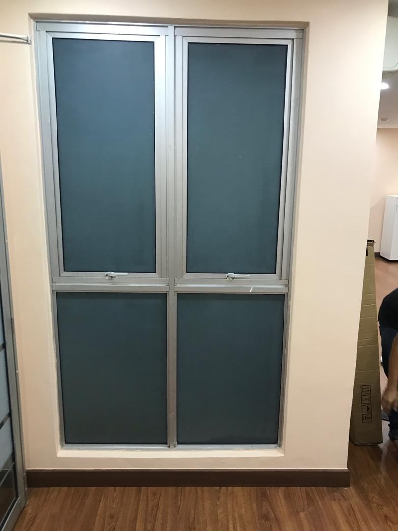 FROSTED STICKER TINT l pasang pelekat kabur privasi, Services, Others ...