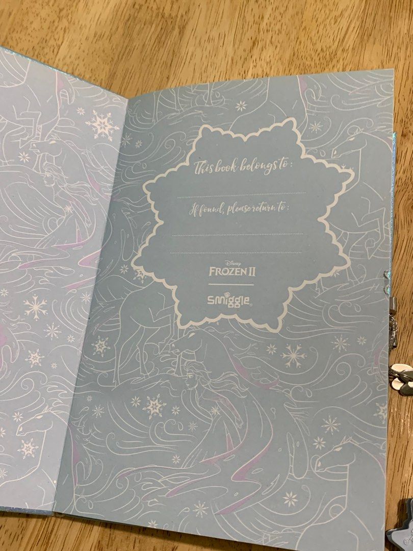 FROZEN 2 ELSA NOTEBOOK LIGHTS ONLY WITH SNOWFLAKES LOCK AND KEYS ...