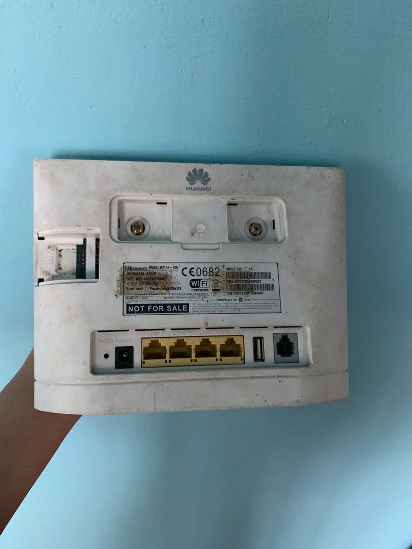 Globe Home Broadband Model B315s-936, Mobile Phones & Gadgets, Other Gadgets on Carousell