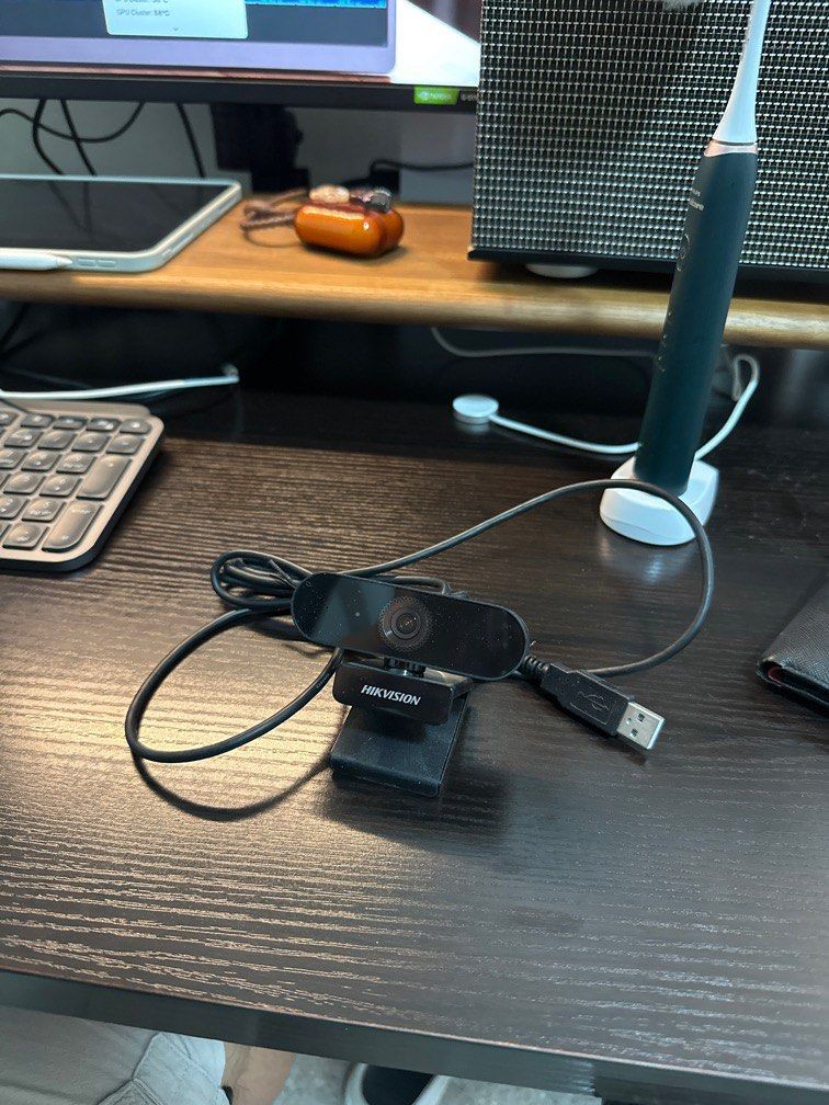 Hikvision 1080p Web Conference Camera, Computers & Tech, Parts ...