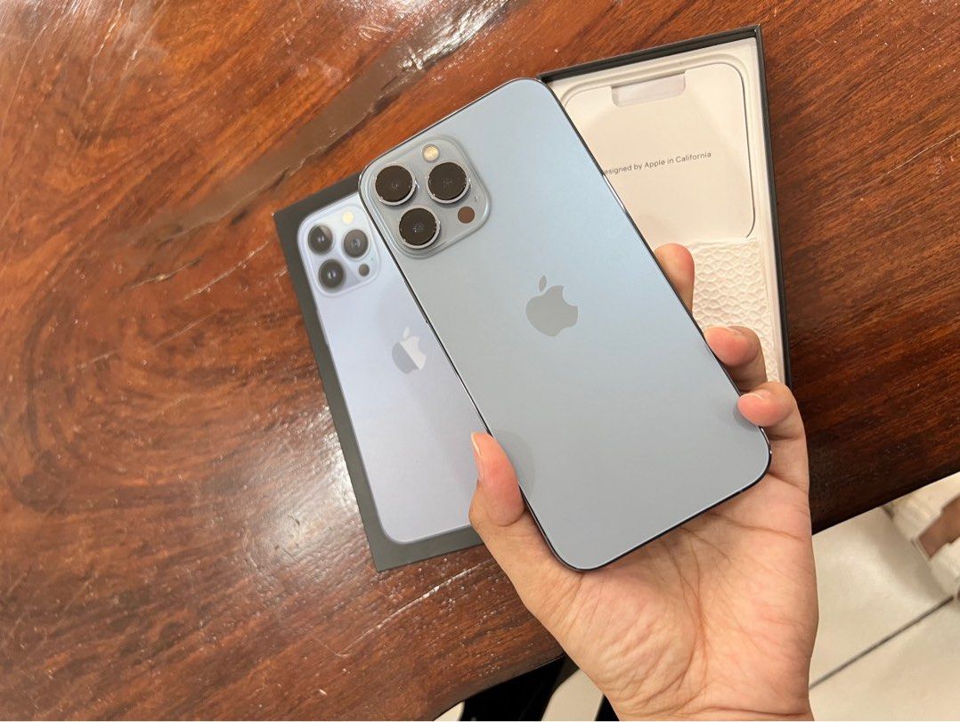 IPHONE 13 PRO MAX SIERRA BLUE COLOR IN GREAT CONDITION (UNLOCKED) on ...