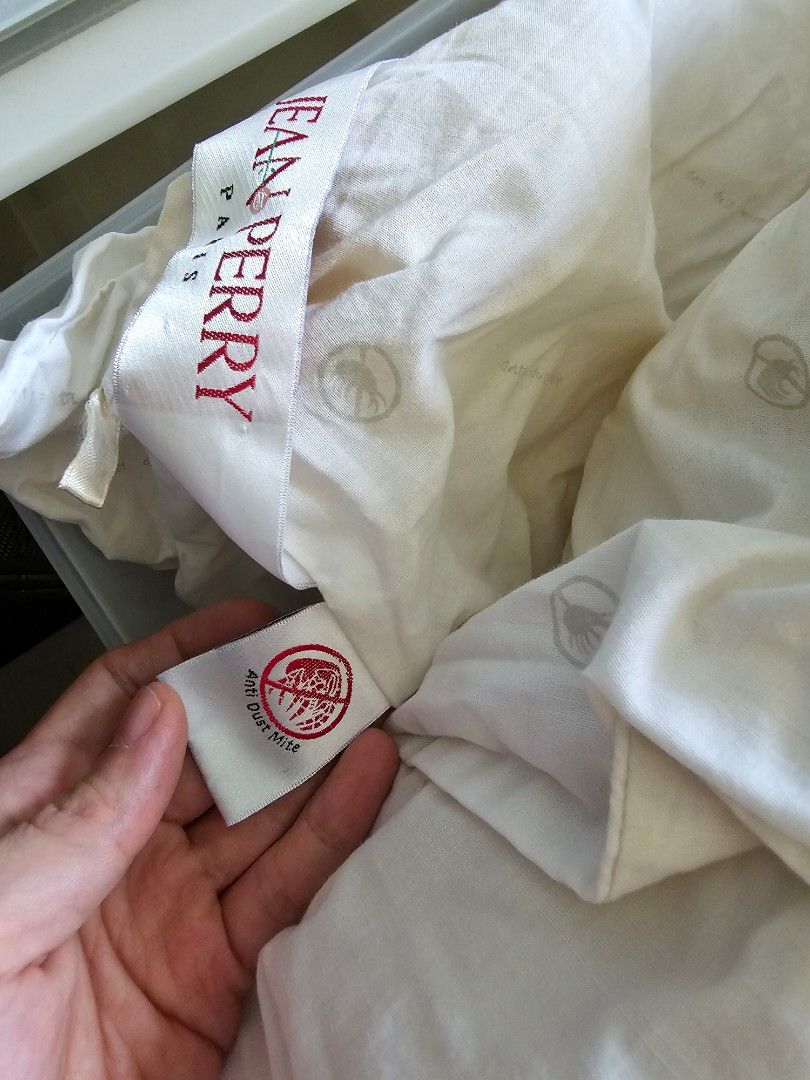 Jean Perry Soft White Quilt + IKEA Duvet Cover Set, Furniture & Home ...