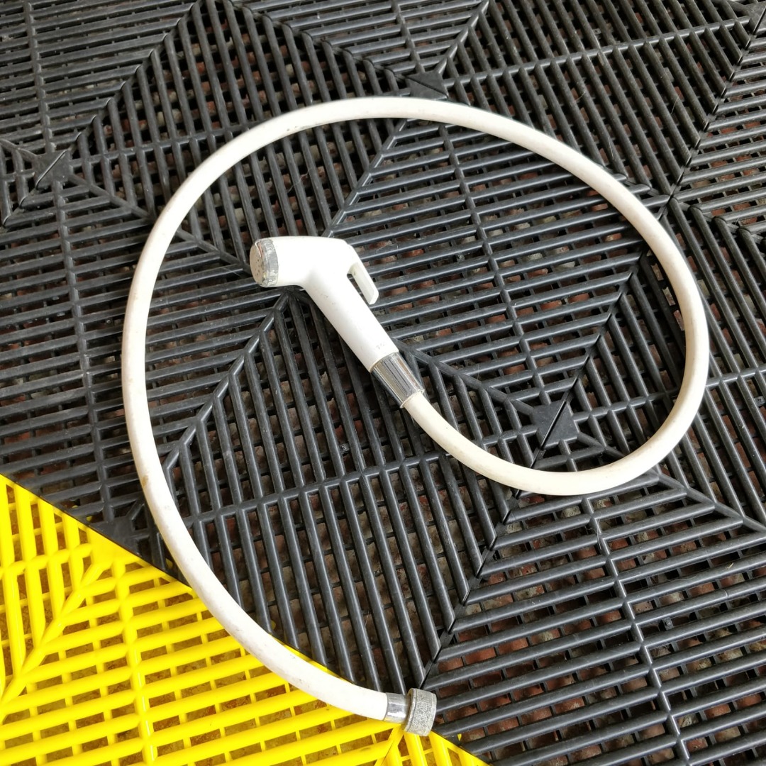 Jet Spray Toto / Jet Shower Toilet Toto on Carousell