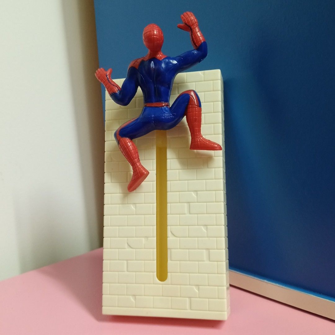 KFC "Spiderman Wall Crawling" 2012, Hobbies & Toys, Toys & Games on ...