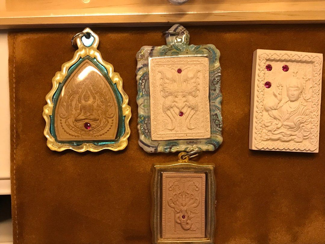 Kruba krissana amulet, Hobbies & Toys, Memorabilia & Collectibles ...