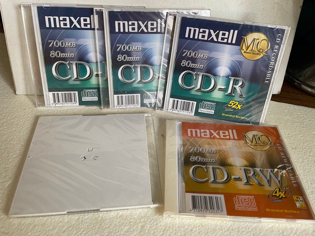 Maxell CD-Rs and CD-RW sealed in slim jewel cases on Carousell