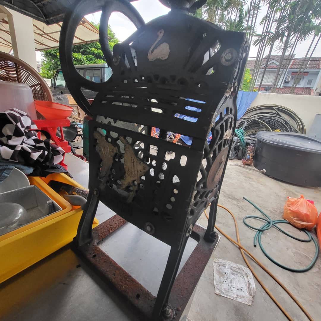 Mesin ais batu vintage, Hobbies & Toys, Collectibles & Memorabilia ...