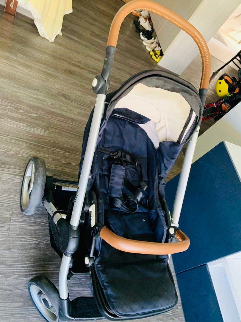 Mutsy Evo stroller urban collection, Babies & Kids, Going Out ...