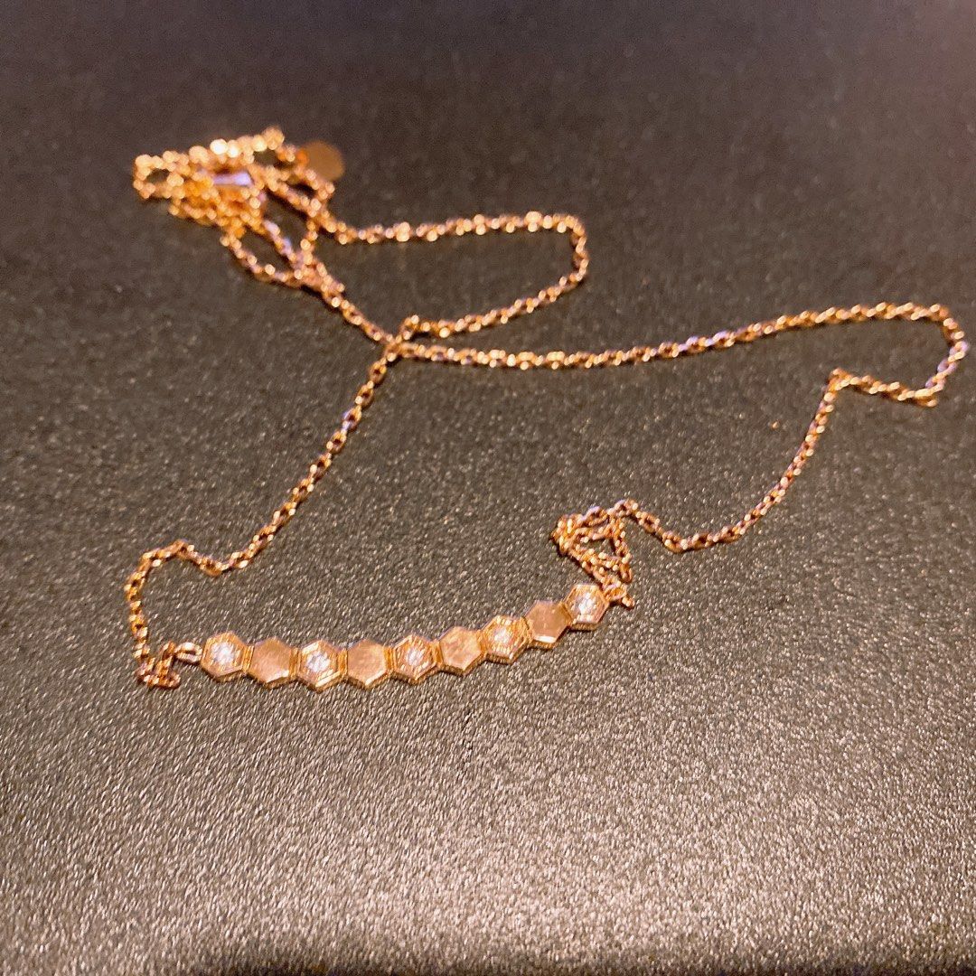 Neckless, Women's Fashion, Jewelry & Organisers, Necklaces on Carousell