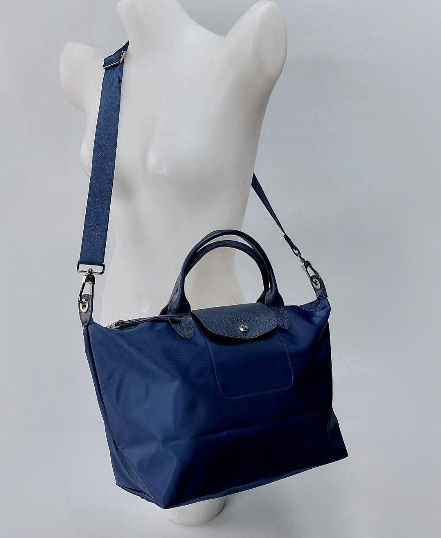 New Neo Longchamp, Women's Fashion, Bags & Wallets, Cross-body Bags on ...