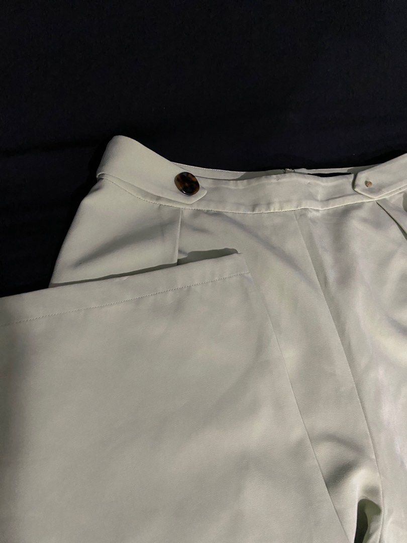 Pomelo Wide Leg Button Pants Celana Hijau Sage Mint Green, Fesyen Wanita, Pakaian Wanita ...