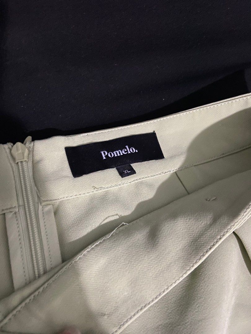 Pomelo Wide Leg Button Pants Celana Hijau Sage Mint Green, Fesyen Wanita, Pakaian Wanita ...