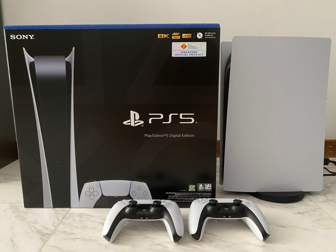 PS5 PlayStation 5 with 2 controllers - Local Singapore set, Video ...