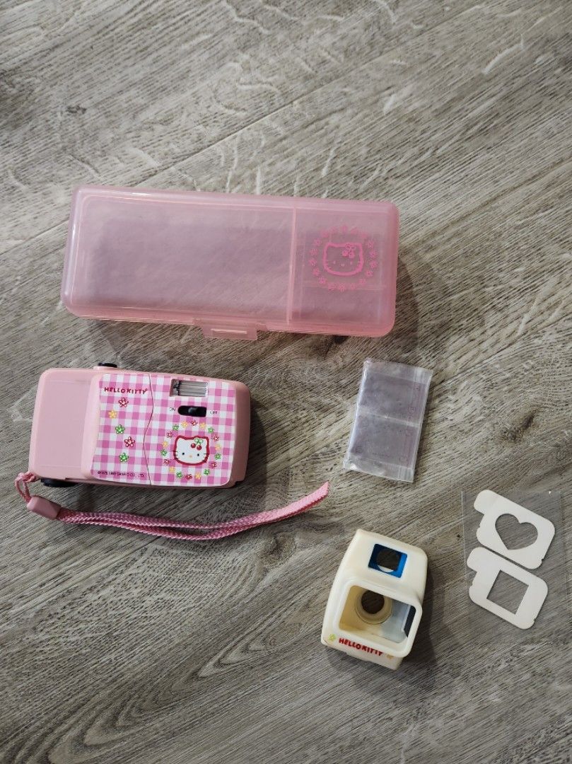 Rare vintage hello kitty camera in VGUC, Hobbies & Toys, Memorabilia ...