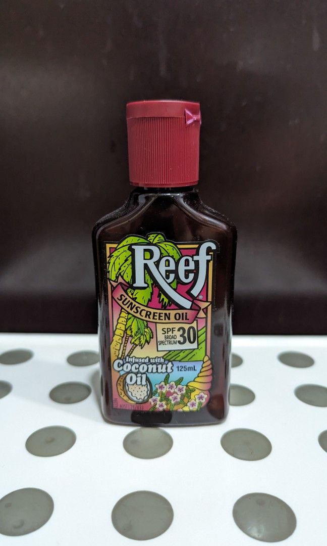 Reef Sunscreen Oil, Beauty & Personal Care, Face, Face Care on Carousell