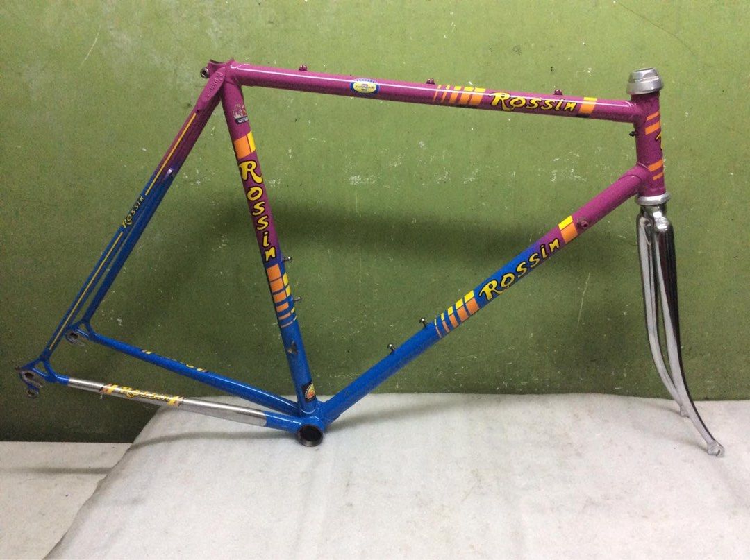 Rossin frameset, Sports Equipment, Bicycles & Parts, Bicycles on Carousell