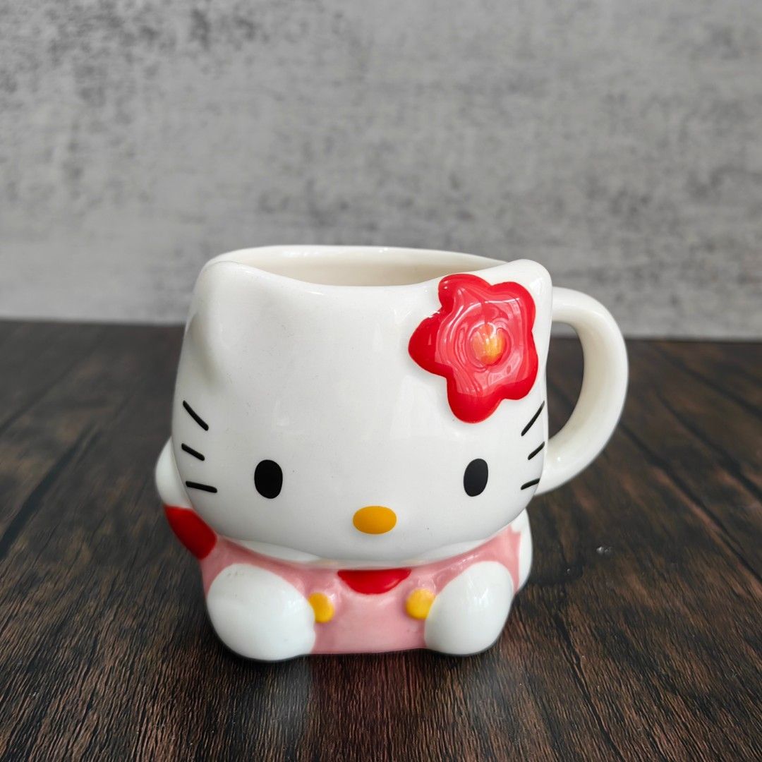 Sanrio hello kitty ceramic cup, Furniture & Home Living, Kitchenware ...