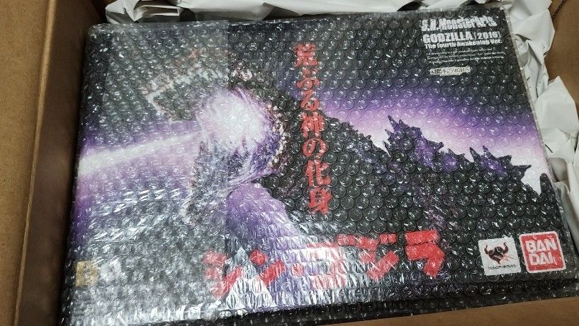S.h.monsterarts shin awakening godzilla, Hobbies & Toys, Toys & Games ...
