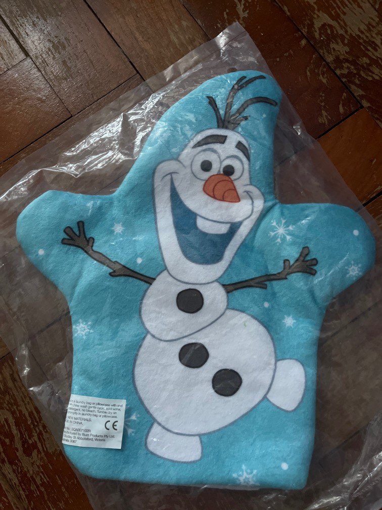 Singapore Airlines Olaf Puppet Glove, Babies & Kids, Infant Playtime on ...