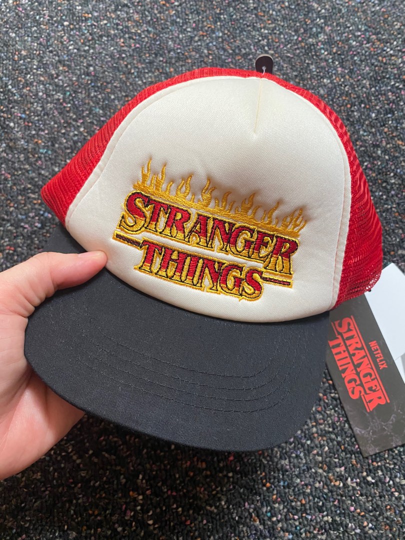 Stranger Things Cap, Fesyen Pria, Aksesoris, Topi di Carousell