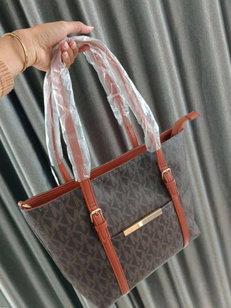 Tas MK totebag MK, Fesyen Wanita, Tas & Dompet di Carousell